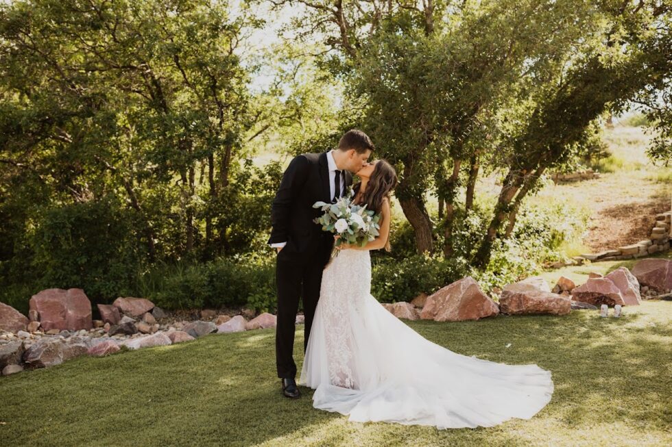 3 Breathtaking Pueblo Wedding Venues: Colorado Weddings